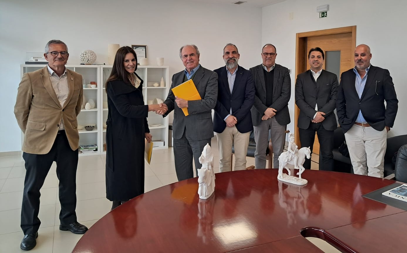 Igreja de Santa Cruz recebe Concerto de Reis que encerra programação ...