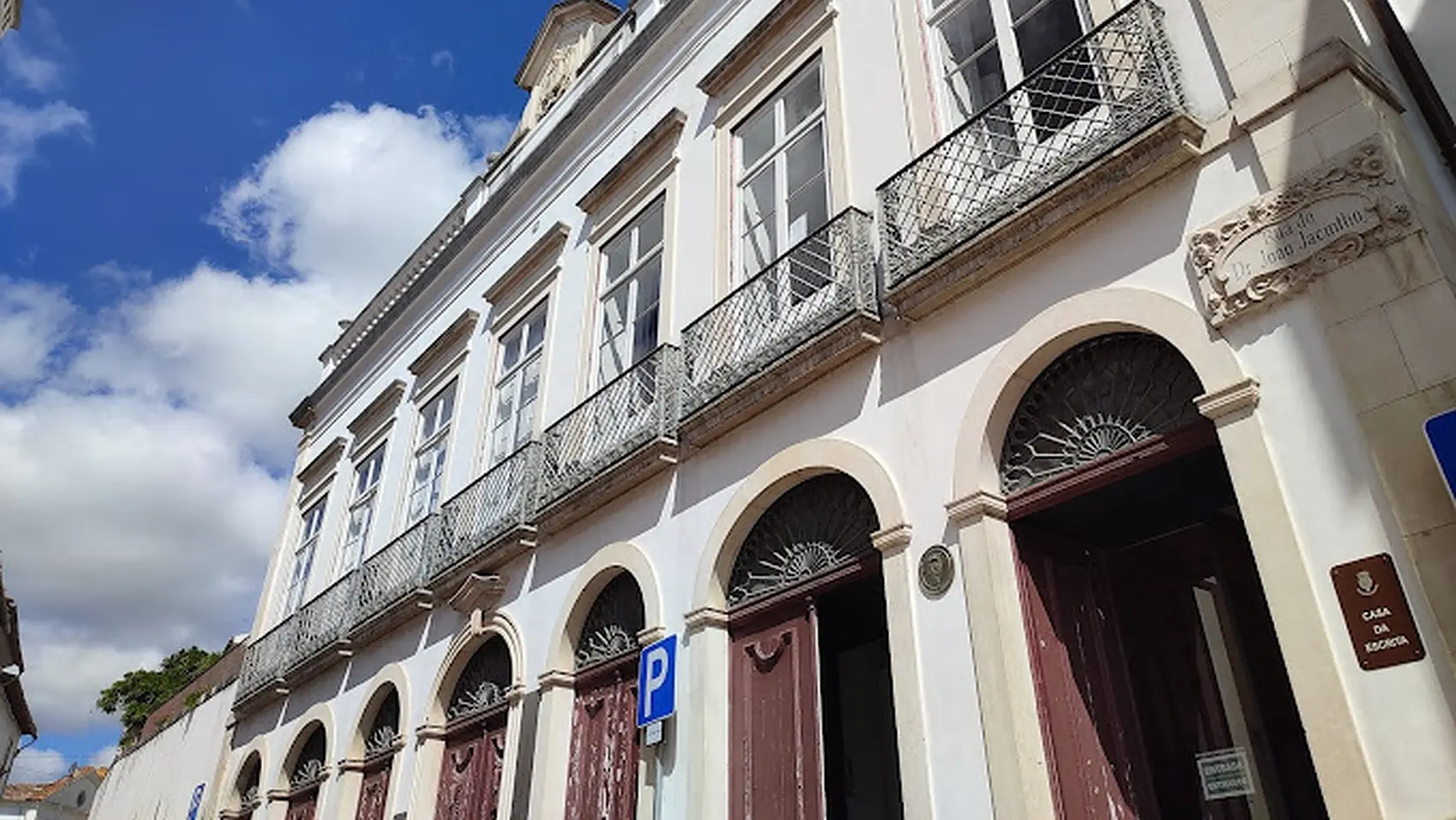 Cerimónia do Prémio Adriano Lucas decorre domingo na Casa da Escrita ...